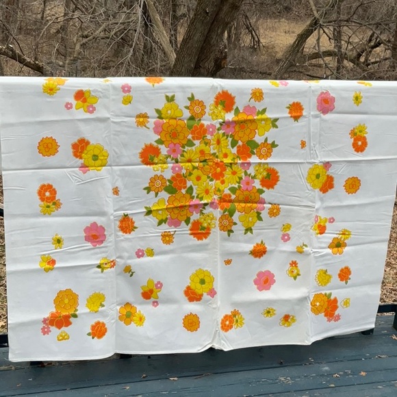 Vintage | Dining | Vintage Simtex Tablecloth Orange And Pink Mod Floral ...